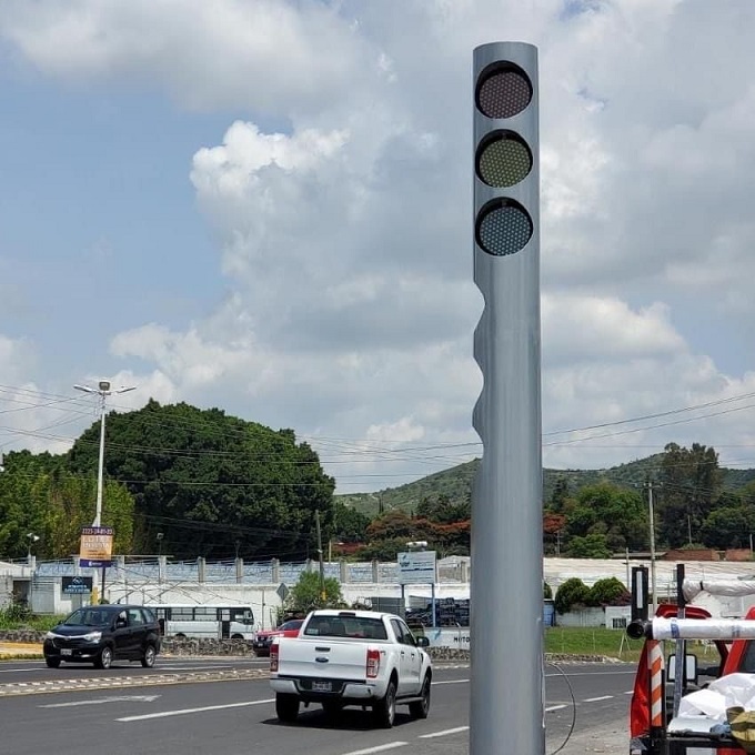 Avanza colocación de semáforos en accesos principales de Atlixco ...